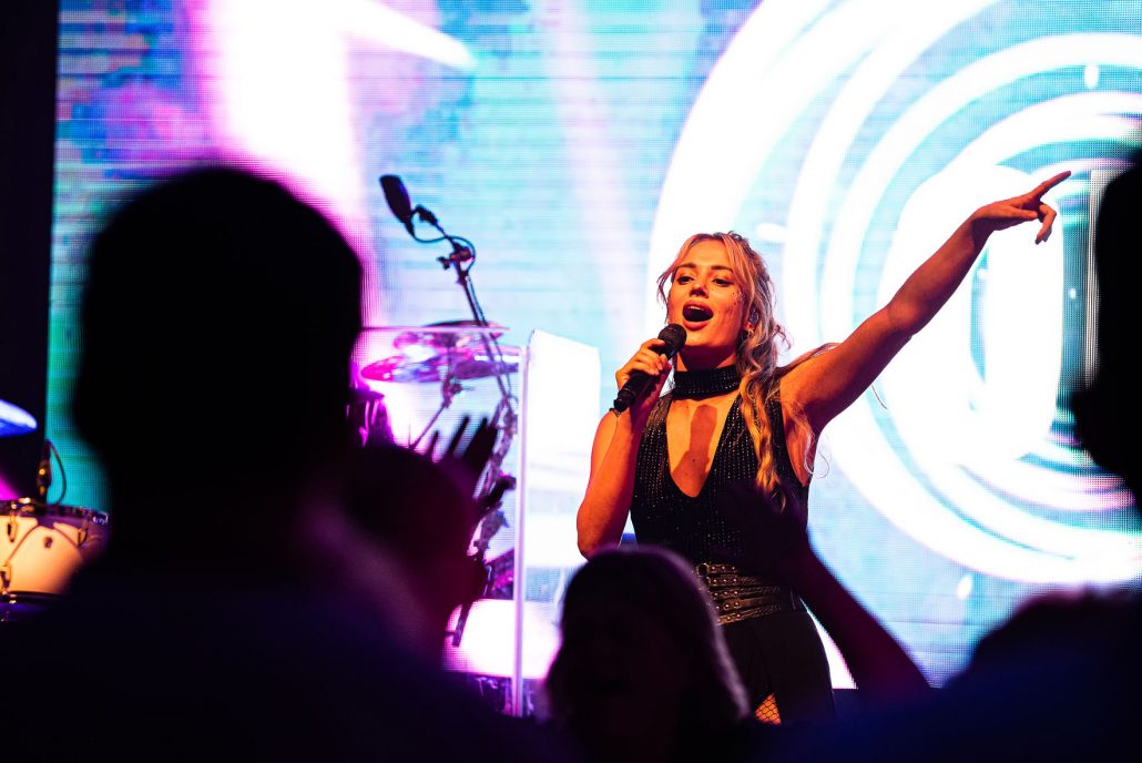 We Want More boeken voor de beste prijs bij Artist Bookings