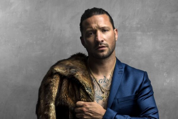 Antoon boeken voor de beste prijs bij Artist Bookings