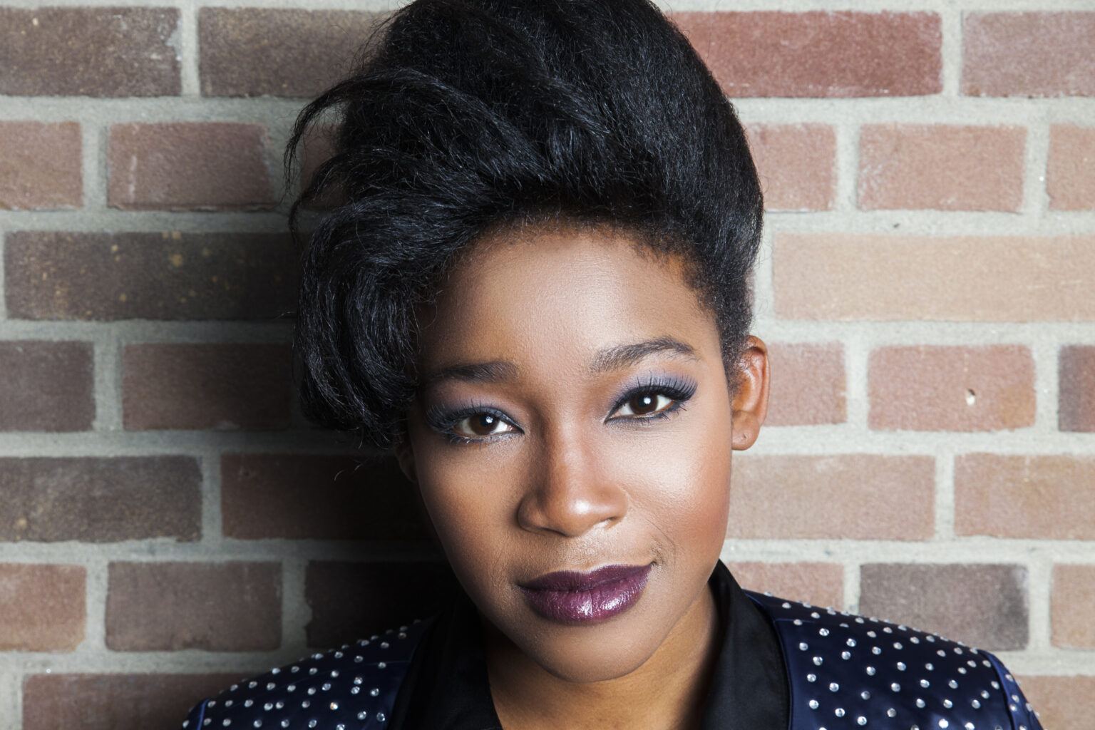 Leona Philippo boeken voor de beste prijs bij Artist Bookings