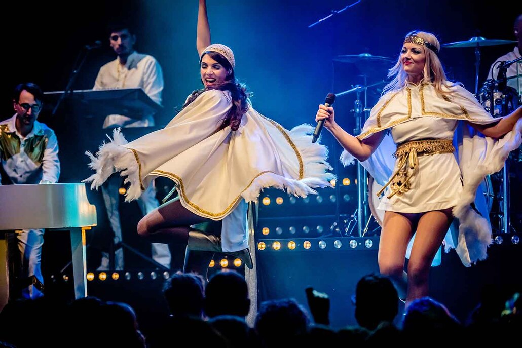 A-Fever - the ultimate ABBA tribute boeken voor de beste prijs bij ...